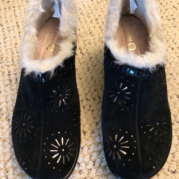 Jambu | Shoes | Sparkly Black Jambu Crete Clogs With Laser Cut Floral ...